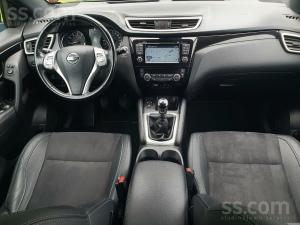 Melns Nissan Qashqai 2017 Rīga, ar dzinēja tilpumu 1.20 L un nobraukumu 0 tūkst. km par 8990 €, foto 15 vietnē AUTOMOTO.COM.LV