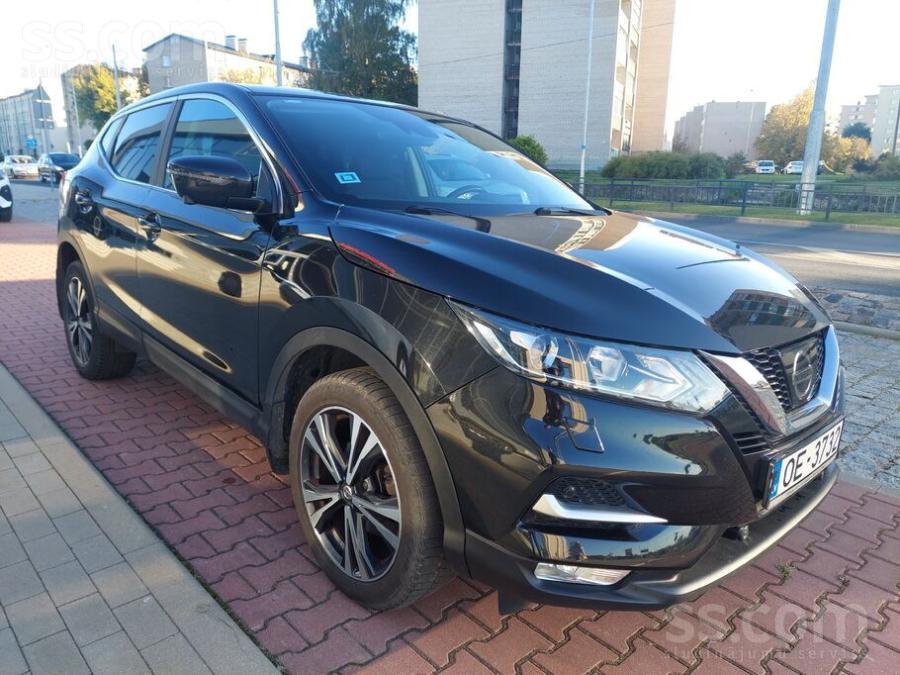 Черный Ниссан Кашкай 2017 в Даугавпилс, объемом двигателя 1.60 л и пробегом 156 тыс. км за 12100 €, фото 1 на AUTOMOTO.COM.LV
