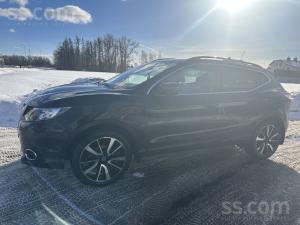 Черный Ниссан Кашкай 2017 в Елгава, объемом двигателя 1.20 л и пробегом 123 тыс. км за 12190 €, фото 3 на AUTOMOTO.COM.LV