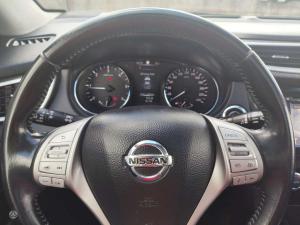 Black Nissan Qashqai 2017 in Siauliai, with an engine capacity of 1.60 L and mileage of 270 thousand km for 9200 €, photo 17 on AUTOMOTO.COM.LV