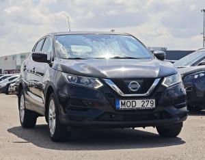 Melns Nissan Qashqai 2017 Viļņa, ar dzinēja tilpumu 1.20 L un nobraukumu 158 tūkst. km par 10700 €, foto  vietnē AUTOMOTO.COM.LV