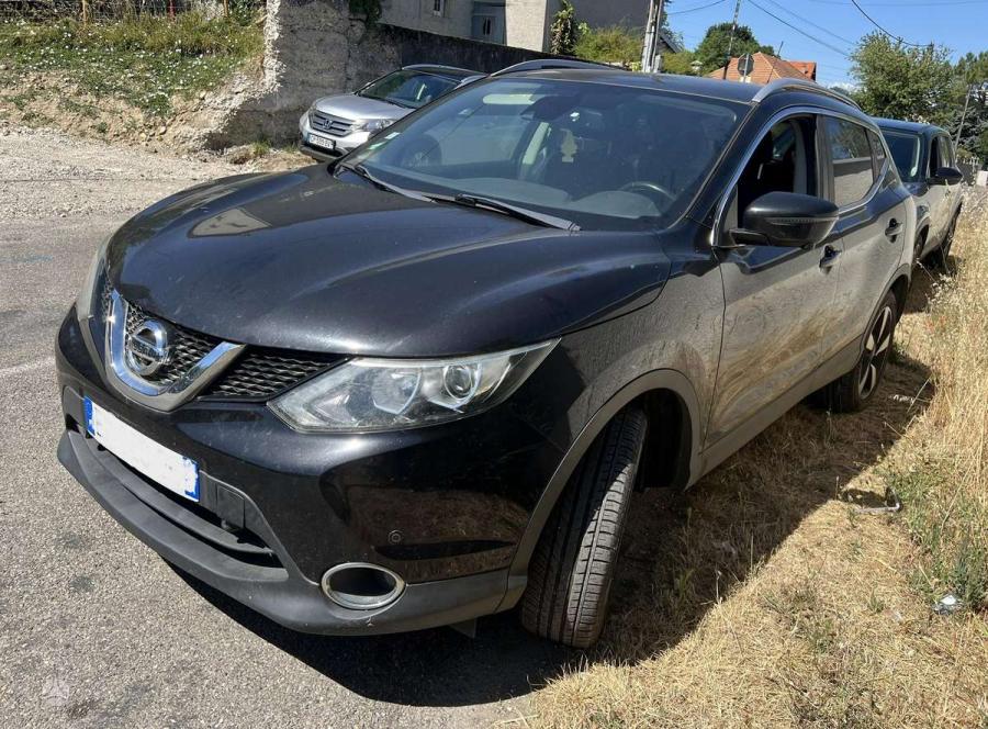 Melns Nissan Qashqai 2017 Tauragė, ar dzinēja tilpumu 1.20 L un nobraukumu 167 tūkst. km par 5400 €, foto 6 vietnē AUTOMOTO.COM.LV