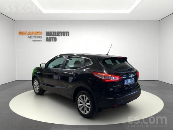 Melns Nissan Qashqai 2017 Rīga, ar dzinēja tilpumu 1.20 L un nobraukumu 254 tūkst. km par 8890 €, foto 4 vietnē AUTOMOTO.COM.LV