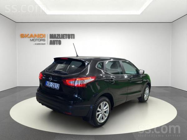 Melns Nissan Qashqai 2017 Rīga, ar dzinēja tilpumu 1.20 L un nobraukumu 254 tūkst. km par 8890 €, foto 6 vietnē AUTOMOTO.COM.LV