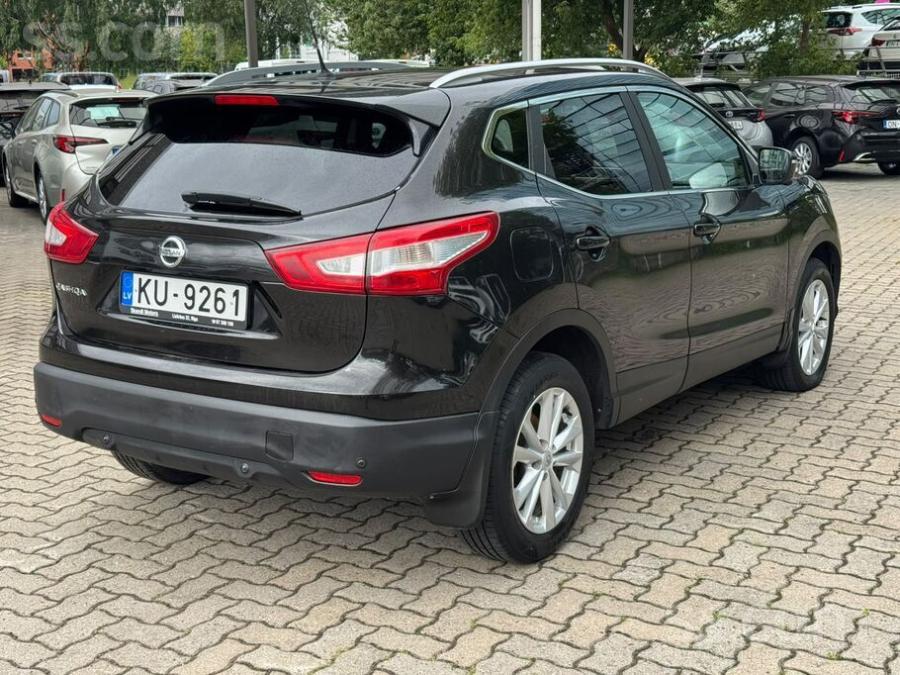 Melns Nissan Qashqai 2017 Rīga, ar dzinēja tilpumu 1.60 L un nobraukumu 276 tūkst. km par 6250 €, foto 5 vietnē AUTOMOTO.COM.LV