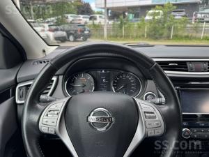 Melns Nissan Qashqai 2017 Rīga, ar dzinēja tilpumu 1.60 L un nobraukumu 276 tūkst. km par 6250 €, foto 6 vietnē AUTOMOTO.COM.LV