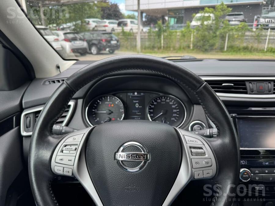 Melns Nissan Qashqai 2017 Rīga, ar dzinēja tilpumu 1.60 L un nobraukumu 276 tūkst. km par 6250 €, foto 6 vietnē AUTOMOTO.COM.LV