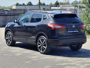 Melns Nissan Qashqai 2017 Šauļi, ar dzinēja tilpumu 1.50 L un nobraukumu 170 tūkst. km par 8800 €, foto 7 vietnē AUTOMOTO.COM.LV