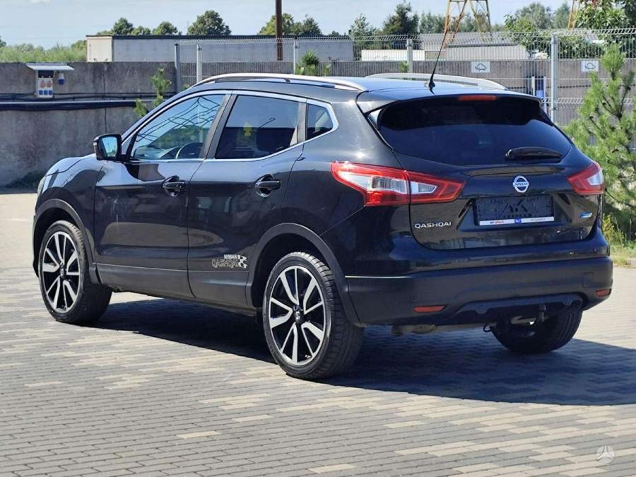 Melns Nissan Qashqai 2017 Šauļi, ar dzinēja tilpumu 1.50 L un nobraukumu 170 tūkst. km par 8800 €, foto 7 vietnē AUTOMOTO.COM.LV