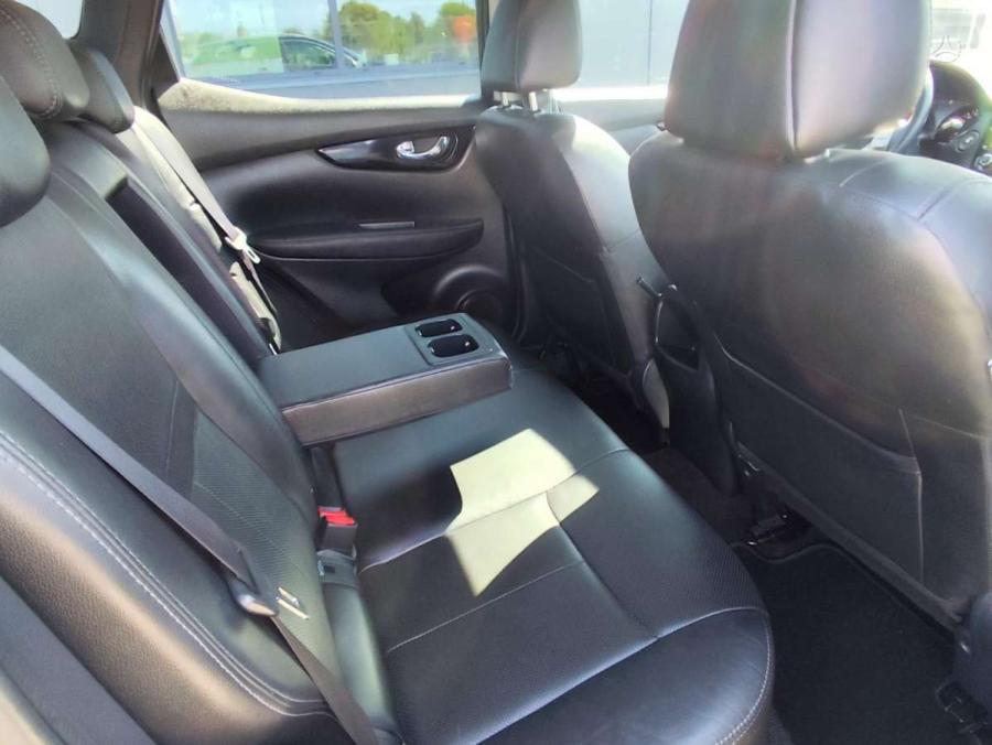 Melns Nissan Qashqai 2017 Šauļi, ar dzinēja tilpumu 1.50 L un nobraukumu 170 tūkst. km par 8800 €, foto 23 vietnē AUTOMOTO.COM.LV