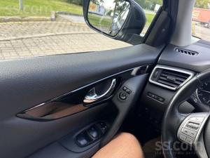 Melns Nissan Qashqai 2017 Rīga, ar dzinēja tilpumu 1.20 L un nobraukumu 154 tūkst. km par 7450 €, foto 20 vietnē AUTOMOTO.COM.LV