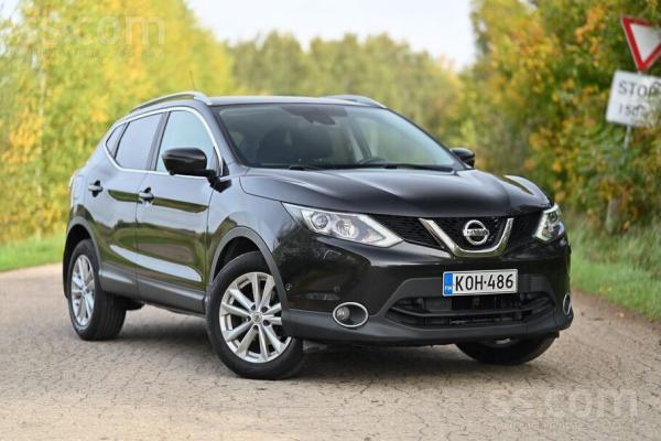 Black Nissan Qashqai 2017 in Dobele, with an engine capacity of 1.20 L and mileage of 111 thousand km for 8500 €, photo 3 on AUTOMOTO.COM.LV