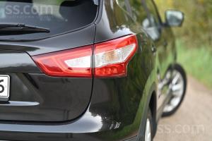 Melns Nissan Qashqai 2017 Dobele, ar dzinēja tilpumu 1.20 L un nobraukumu 111 tūkst. km par 8500 €, foto 8 vietnē AUTOMOTO.COM.LV