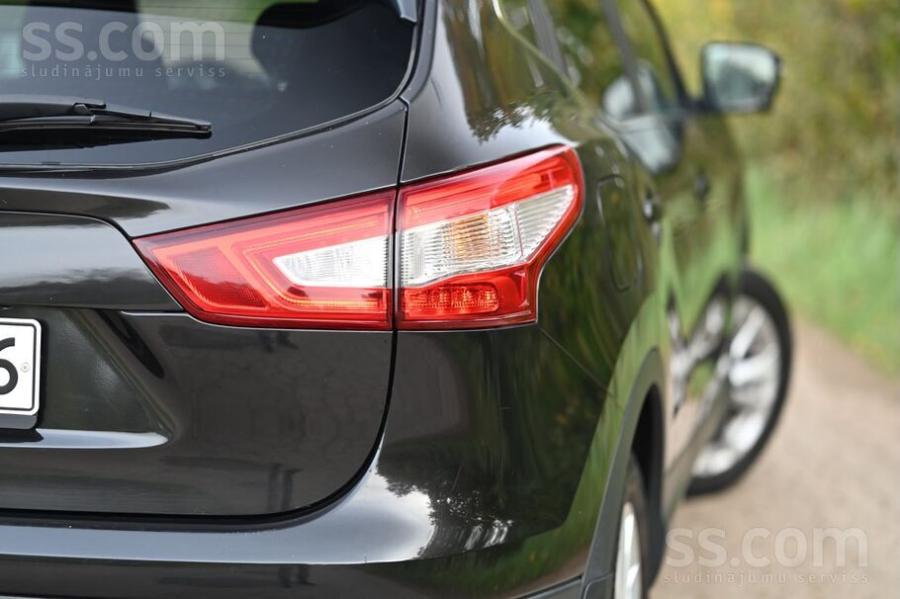 Melns Nissan Qashqai 2017 Dobele, ar dzinēja tilpumu 1.20 L un nobraukumu 111 tūkst. km par 8500 €, foto 8 vietnē AUTOMOTO.COM.LV