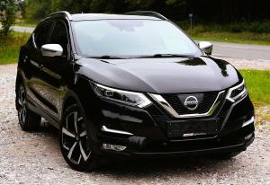 Black Nissan Qashqai 2018 in Kretinga, with an engine capacity of 1.20 L and mileage of 135 thousand km for 12999 €, photo  on AUTOMOTO.COM.LV