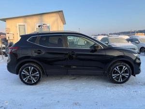 Melns Nissan Qashqai 2018 Viļņa, ar dzinēja tilpumu 1.20 L un nobraukumu 163 tūkst. km par 10700 €, foto 7 vietnē AUTOMOTO.COM.LV