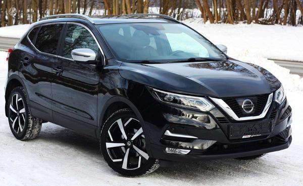 Melns Nissan Qashqai 2018 Kretinga, ar dzinēja tilpumu 1.20 L un nobraukumu 135 tūkst. km par 13099 €, foto 2 vietnē AUTOMOTO.COM.LV