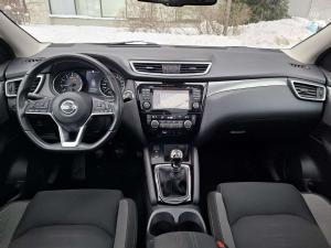 Melns Nissan Qashqai 2018 Viļņa, ar dzinēja tilpumu 1.20 L un nobraukumu 159 tūkst. km par 10200 €, foto 3 vietnē AUTOMOTO.COM.LV