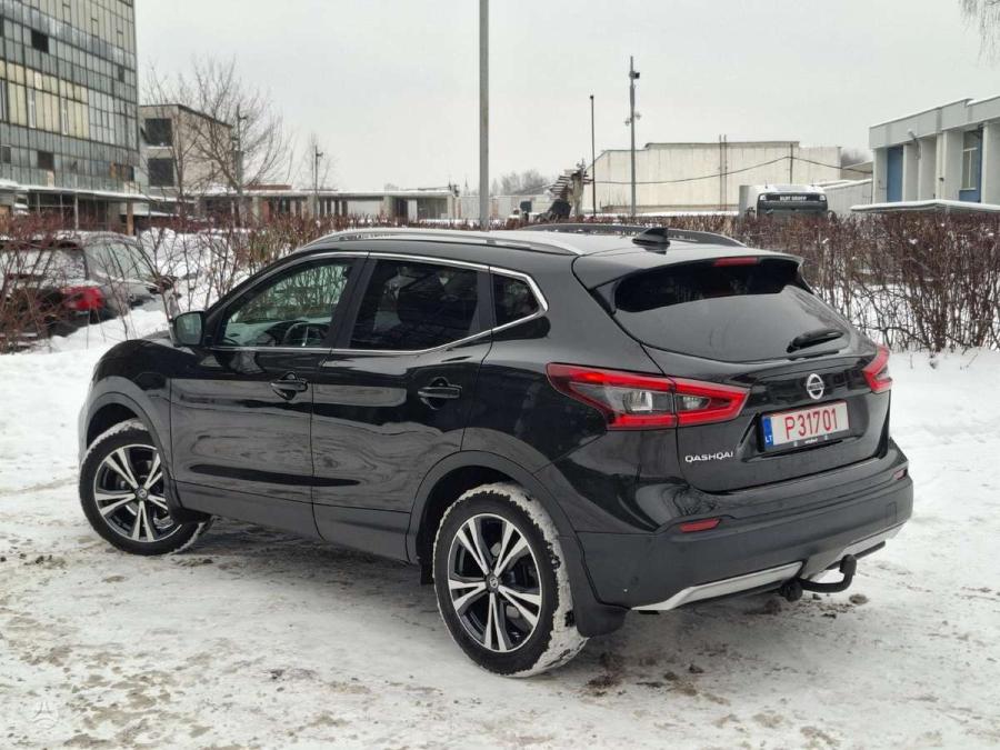 Melns Nissan Qashqai 2018 Viļņa, ar dzinēja tilpumu 1.20 L un nobraukumu 159 tūkst. km par 10200 €, foto 6 vietnē AUTOMOTO.COM.LV