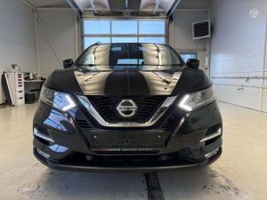 Black Nissan Qashqai 2018 in Radviliskis, with an engine capacity of 1.46 L and mileage of 109 thousand km for 13750 €, photo 5 on AUTOMOTO.COM.LV