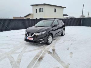 Black Nissan Qashqai 2018 in Alytus, with an engine capacity of 1.46 L and mileage of 125 thousand km for 7900 €, photo  on AUTOMOTO.COM.LV