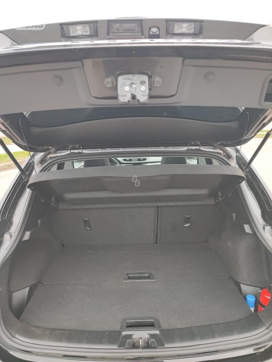 Black Nissan Qashqai 2018 in Panevezys, with an engine capacity of 1.20 L and mileage of 111 thousand km for 11300 €, photo 13 on AUTOMOTO.COM.LV