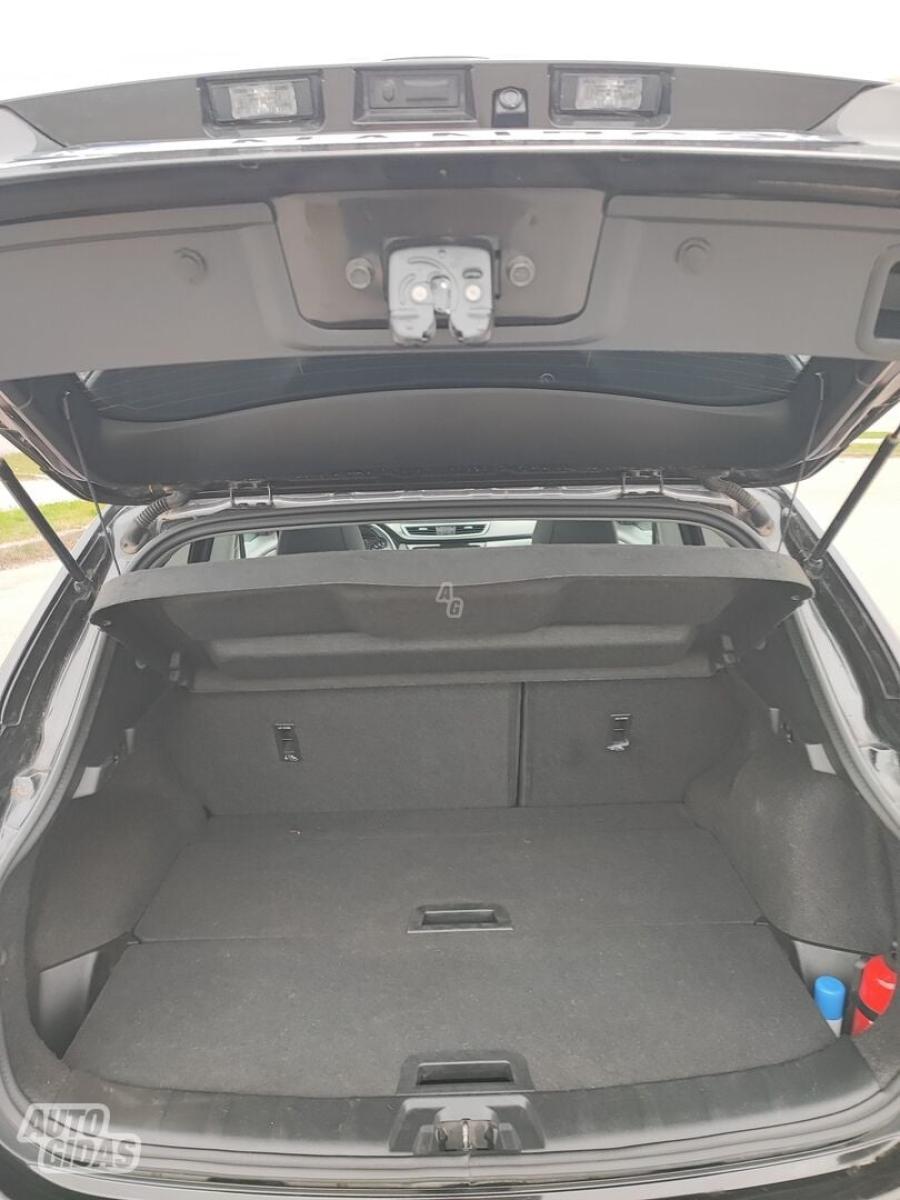 Black Nissan Qashqai 2018 in Panevezys, with an engine capacity of 1.20 L and mileage of 111 thousand km for 9800 €, photo 13 on AUTOMOTO.COM.LV
