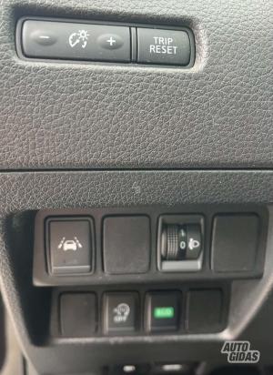 Black Nissan Qashqai 2018 in Kaunas, with an engine capacity of 1.20 L and mileage of 150 thousand km for 12100 €, photo 22 on AUTOMOTO.COM.LV
