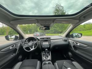 Melns Nissan Qashqai 2018 Kauņa, ar dzinēja tilpumu 1.20 L un nobraukumu 150 tūkst. km par 12900 €, foto 19 vietnē AUTOMOTO.COM.LV