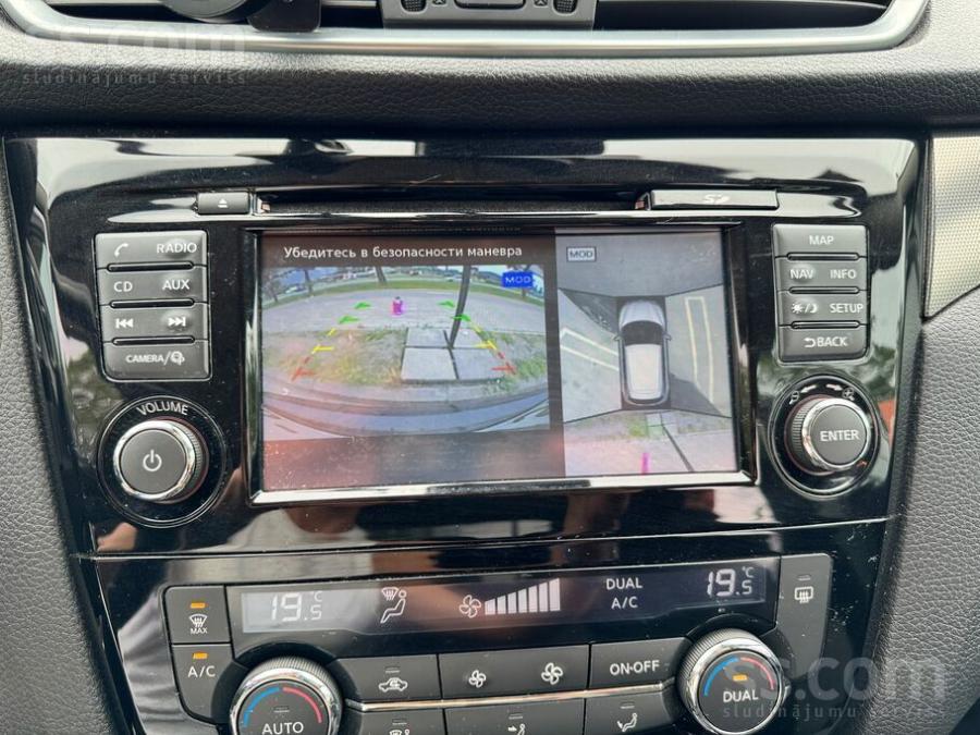 Black Nissan Qashqai 2018 in Riga, with an engine capacity of 1.20 L and mileage of 97 thousand km for 11700 €, photo 12 on AUTOMOTO.COM.LV