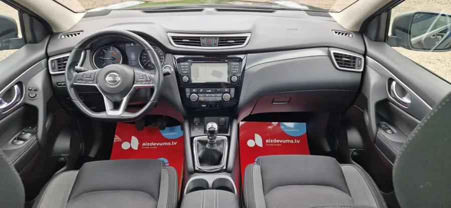 Melns Nissan Qashqai 2018 Daugavpils, ar dzinēja tilpumu 1.50 L un nobraukumu 50 tūkst. km par 13550 €, foto 11 vietnē AUTOMOTO.COM.LV