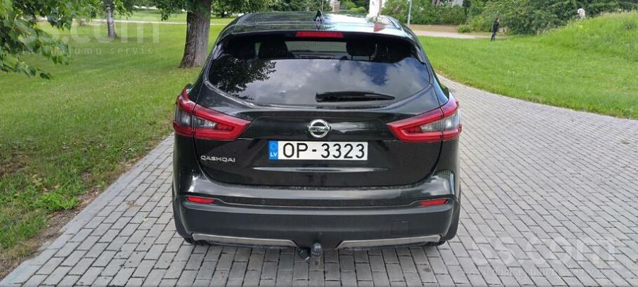 Melns Nissan Qashqai 2018 Tukums, ar dzinēja tilpumu 1.60 L un nobraukumu 160 tūkst. km par 12250 €, foto 9 vietnē AUTOMOTO.COM.LV