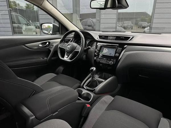 Melns Nissan Qashqai 2018 Jelgava, ar dzinēja tilpumu 1.20 L un nobraukumu 220 tūkst. km par 10800 €, foto 7 vietnē AUTOMOTO.COM.LV