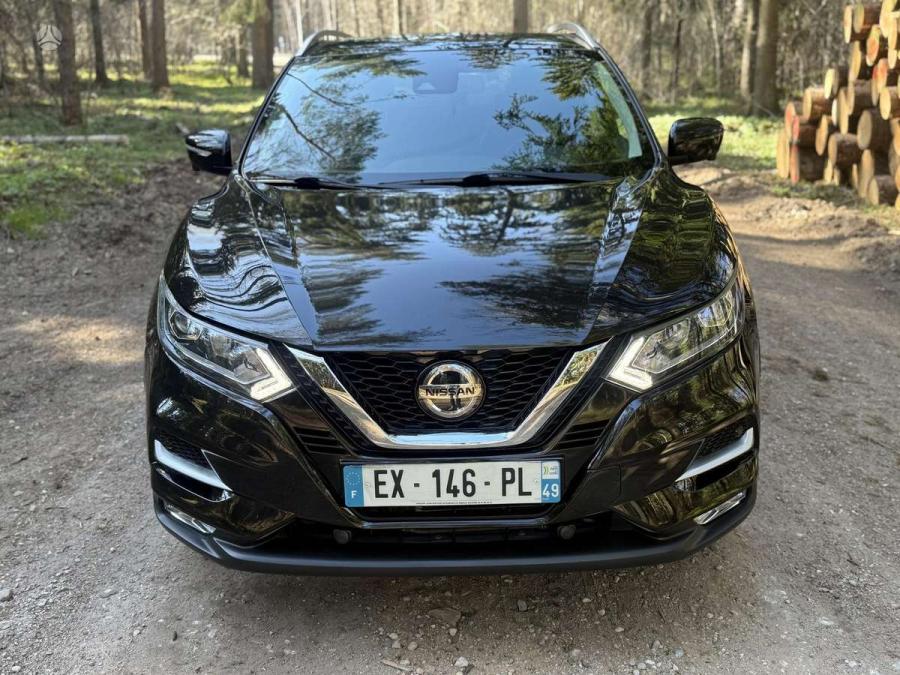 Черный Ниссан Кашкай 2018 в Таураге, объемом двигателя 1.20 л и пробегом 169 тыс. км за 9900 €, фото 6 на AUTOMOTO.COM.LV