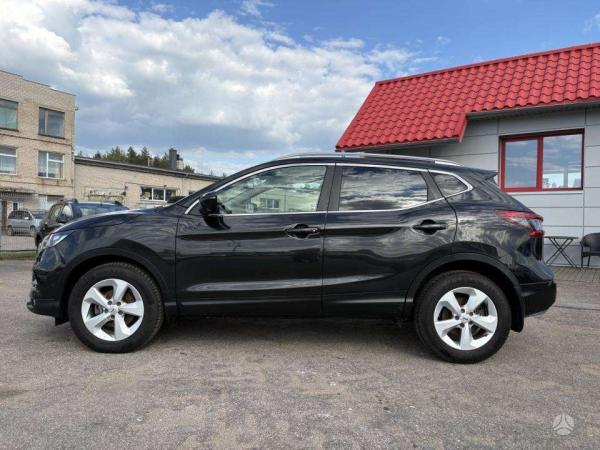 Melns Nissan Qashqai 2018 Radviliškis, ar dzinēja tilpumu 1.46 L un nobraukumu 109 tūkst. km par 12750 €, foto 7 vietnē AUTOMOTO.COM.LV