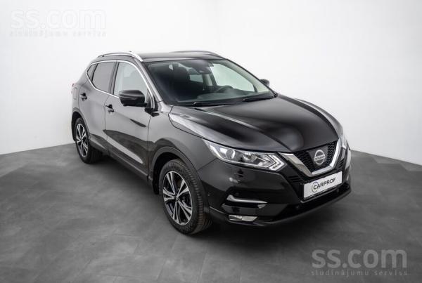 Black Nissan Qashqai 2018 in Tallinn, with an engine capacity of 1.20 L and mileage of 141 thousand km for 10499 €, photo 5 on AUTOMOTO.COM.LV