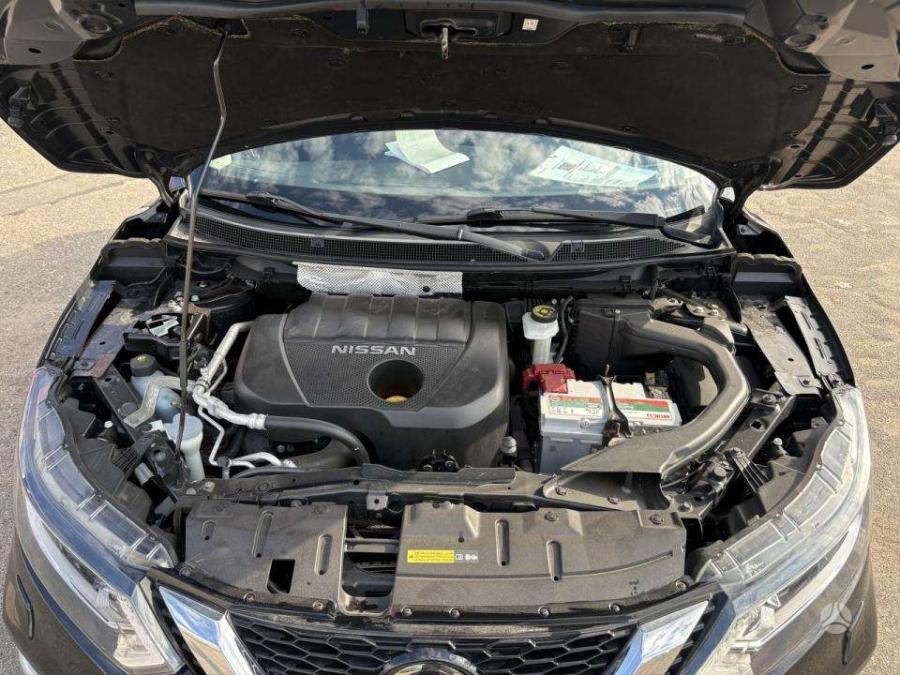 Black Nissan Qashqai 2018 in Radviliskis, with an engine capacity of 1.46 L and mileage of 109 thousand km for 12550 €, photo 24 on AUTOMOTO.COM.LV