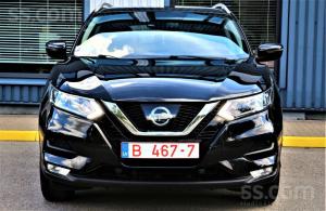 Melns Nissan Qashqai 2018 Rīga, ar dzinēja tilpumu 1.50 L un nobraukumu 150 tūkst. km par 11900 €, foto  vietnē AUTOMOTO.COM.LV