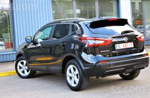 Melns Nissan Qashqai 2018 Rīga, ar dzinēja tilpumu 1.50 L un nobraukumu 150 tūkst. km par 11900 €, foto 5 vietnē AUTOMOTO.COM.LV