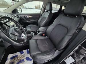 Black Nissan Qashqai 2019 in Marijampole, with an engine capacity of 1.33 L and mileage of 206 thousand km for 10500 €, photo 12 on AUTOMOTO.COM.LV