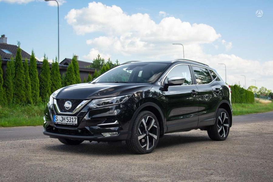Melns Nissan Qashqai 2019 Elektrėnai, ar dzinēja tilpumu 1.75 L un nobraukumu 172 tūkst. km par 14350 €, foto 1 vietnē AUTOMOTO.COM.LV