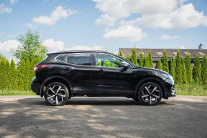 Melns Nissan Qashqai 2019 Elektrėnai, ar dzinēja tilpumu 1.75 L un nobraukumu 172 tūkst. km par 14350 €, foto 7 vietnē AUTOMOTO.COM.LV