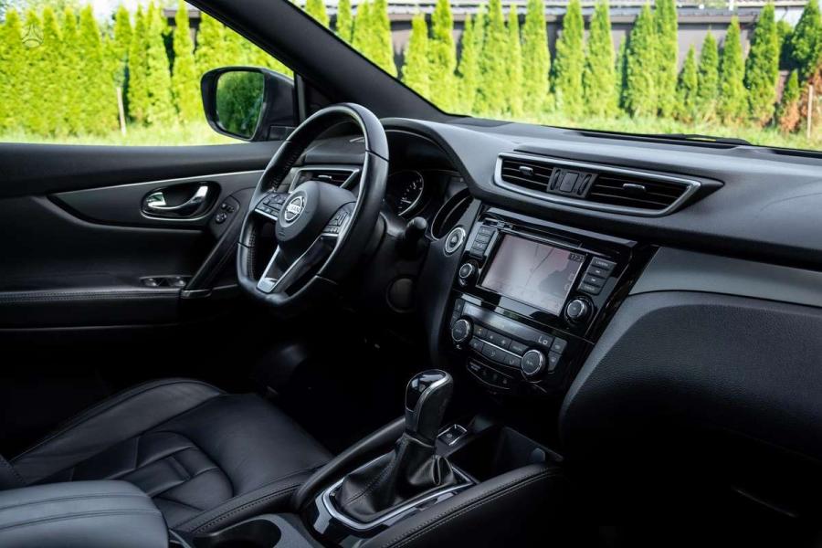 Melns Nissan Qashqai 2019 Elektrėnai, ar dzinēja tilpumu 1.75 L un nobraukumu 172 tūkst. km par 14350 €, foto 13 vietnē AUTOMOTO.COM.LV