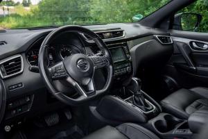 Melns Nissan Qashqai 2019 Elektrėnai, ar dzinēja tilpumu 1.75 L un nobraukumu 172 tūkst. km par 14350 €, foto 14 vietnē AUTOMOTO.COM.LV