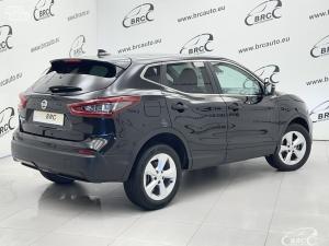 Melns Nissan Qashqai 2020 Avižieniai, ar dzinēja tilpumu 1.30 L un nobraukumu 157 tūkst. km par 14900 €, foto 2 vietnē AUTOMOTO.COM.LV