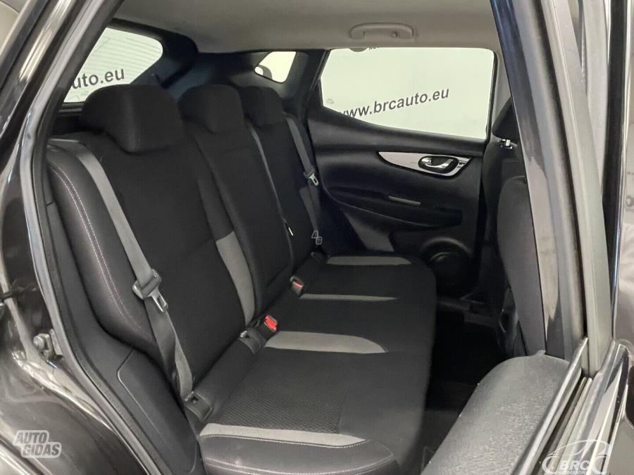 Melns Nissan Qashqai 2020 Avižieniai, ar dzinēja tilpumu 1.30 L un nobraukumu 157 tūkst. km par 14900 €, foto 12 vietnē AUTOMOTO.COM.LV