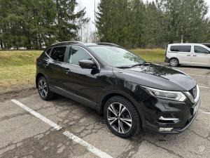 Melns Nissan Qashqai 2020 Viļņa, ar dzinēja tilpumu 1.30 L un nobraukumu 140 tūkst. km par 15200 €, foto 3 vietnē AUTOMOTO.COM.LV