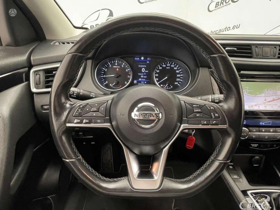 Melns Nissan Qashqai 2020 Viļņa, ar dzinēja tilpumu 1.33 L un nobraukumu 157 tūkst. km par 12900 €, foto 29 vietnē AUTOMOTO.COM.LV