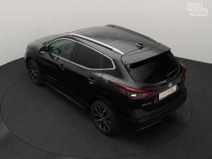 Black Nissan Qashqai 2020 in Vilnius, with an engine capacity of 1.30 L and mileage of 182 thousand km for 13799 €, photo 13 on AUTOMOTO.COM.LV
