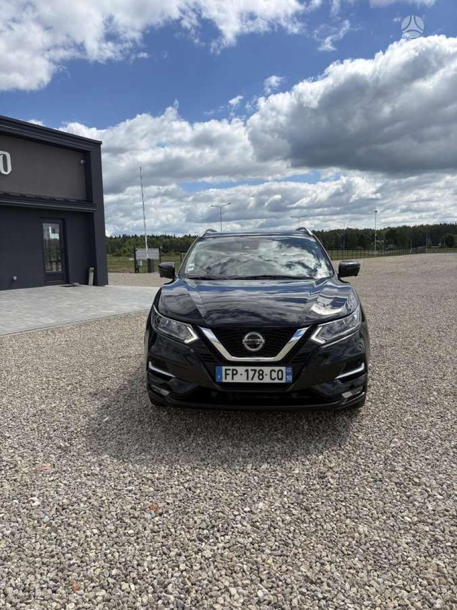 Melns Nissan Qashqai 2020 Tauragė, ar dzinēja tilpumu 1.33 L un nobraukumu 88 tūkst. km par 12700 €, foto 3 vietnē AUTOMOTO.COM.LV